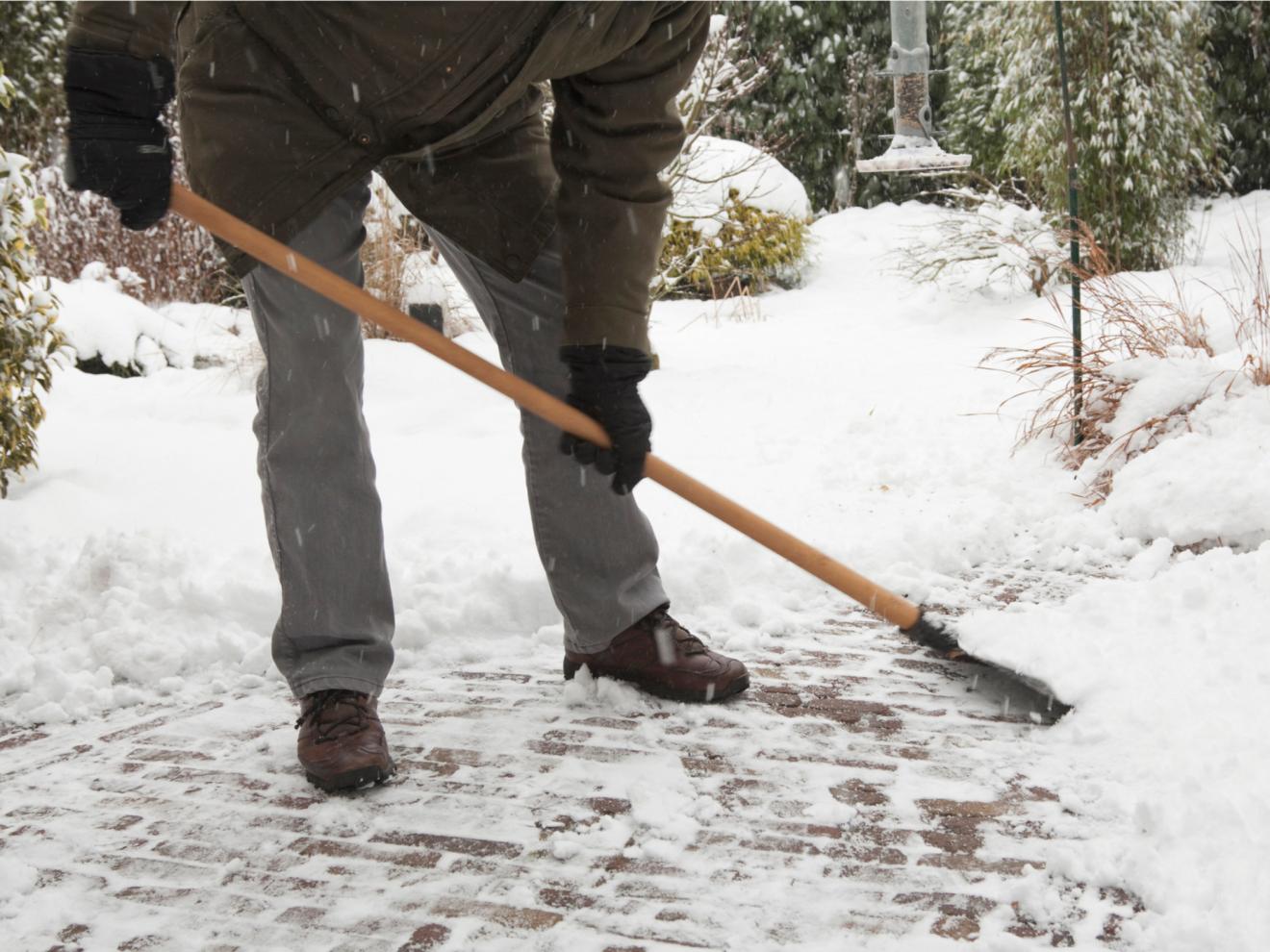 12 Tips for Staying Safe in Ice and Snow | Beltrami Electric Cooperative